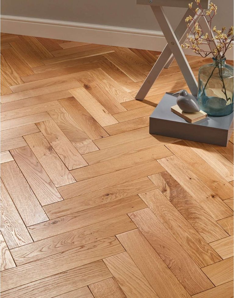 Parquet à Baton Rompu - 15 x 90 mm - Chêne Massif